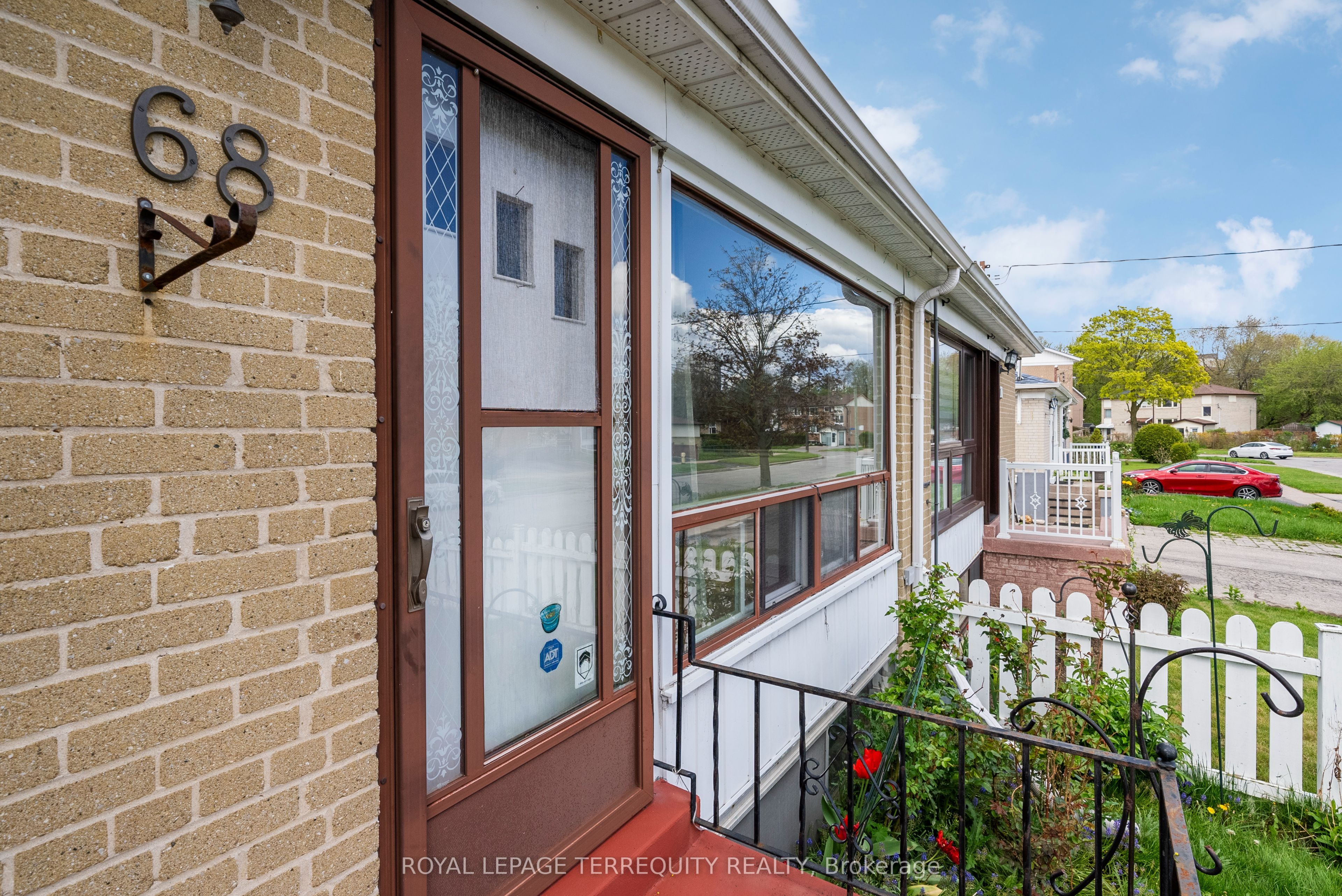 68 Overture Rd, Scarborough, Ontario M1E2V9 Sold History | HouseSigma